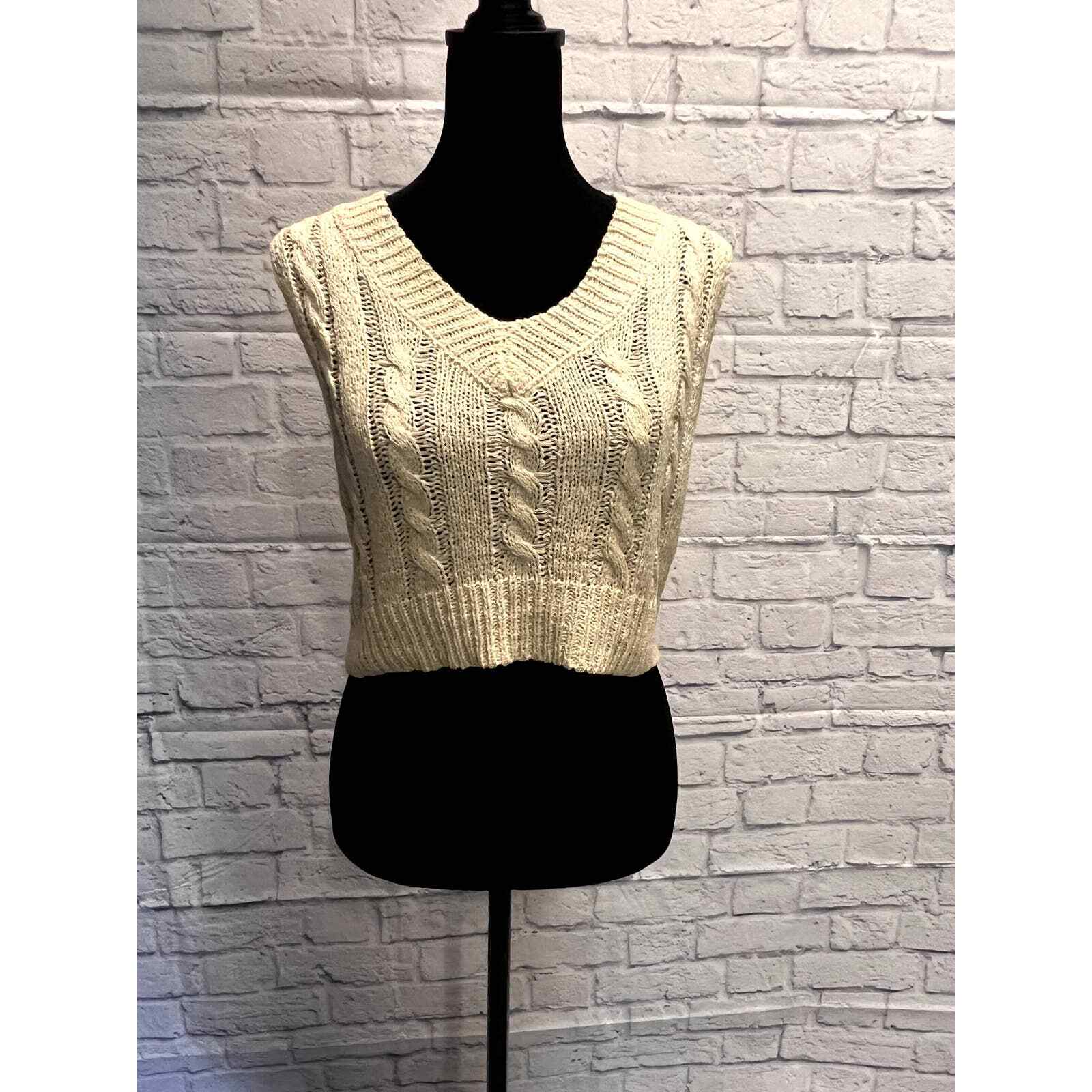 Ivory Cable Knit Vest- Altered State - Gem