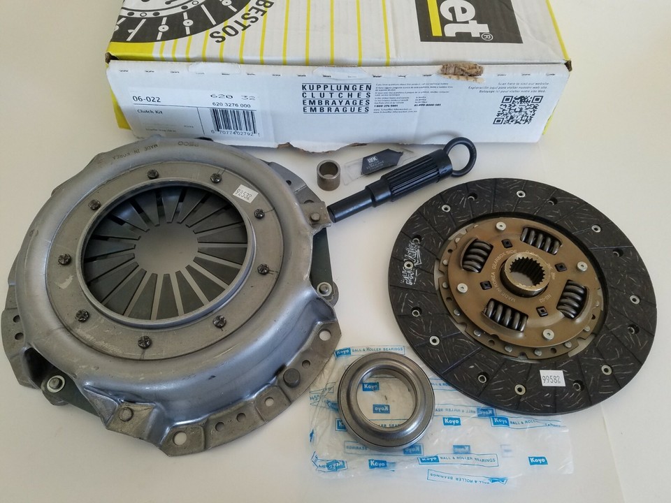 Clutch Kit fits Datsun 510,521 1.6,610,620 & 411- LUK Cover, Disc ...