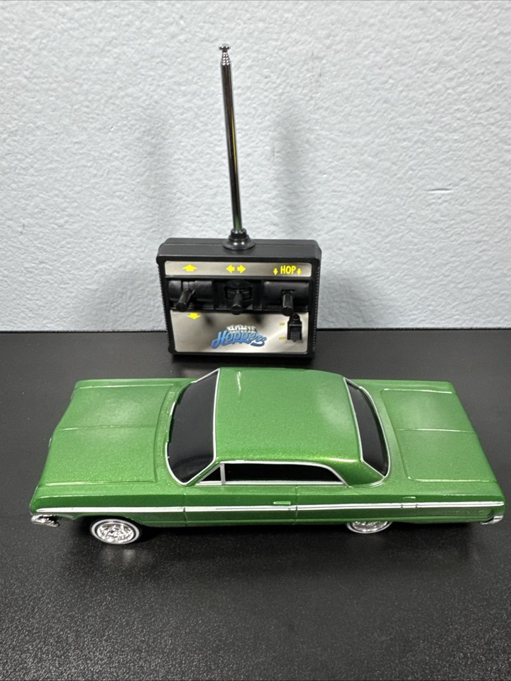 Please Read!!!Lindberg Homie Hoppers '63 Chevy Impala Lowrider 1/25 RC ...