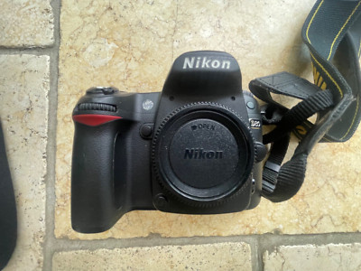 Nikon D80 DSLR Camera Body (22k shutter count) + Battery + Charger + Travel Bag | eBay UK