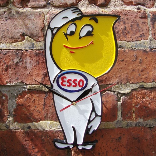 ESSO MAN CLOCK Cast Sign aluminium esso advert advertising Esso Oil ...
