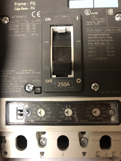 Siemens 250 Amp Circuit Breaker NFGA 3 Pole 600 VAC FG Frame NFX3N250 ...