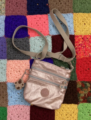 KIPLING Bag Small Pink Zippers includes GORILLA KEYCHAIN Multiple ...