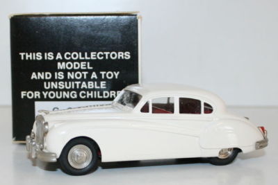 Gems & Cobwebs 1/43 Scale - GC6 - 1958 / 61 Jaguar MKIX MK9 - White | eBay