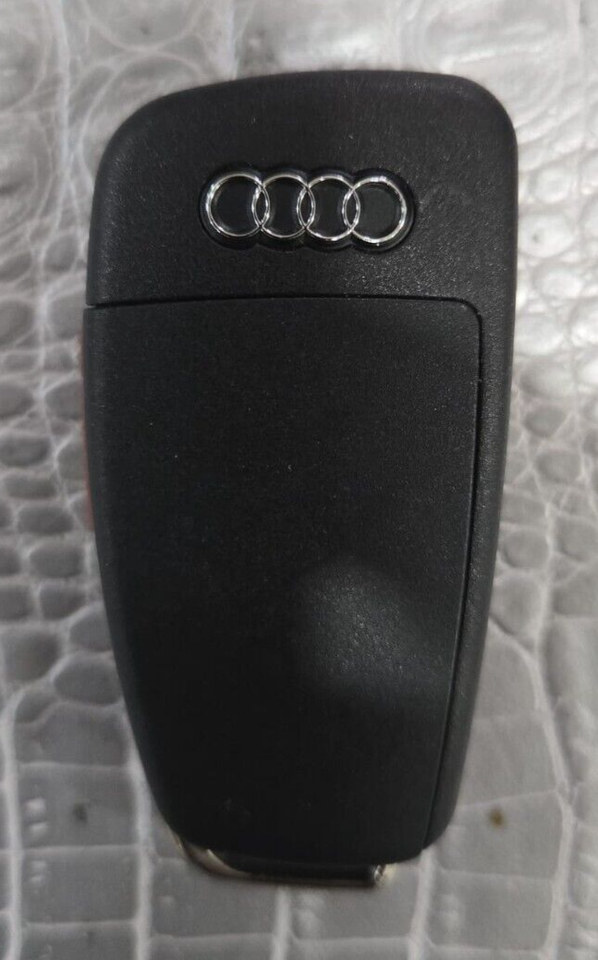 81A 837 220 J Audi Genuine OEM Remote Keyless Entry Flip Key FCC ID ...
