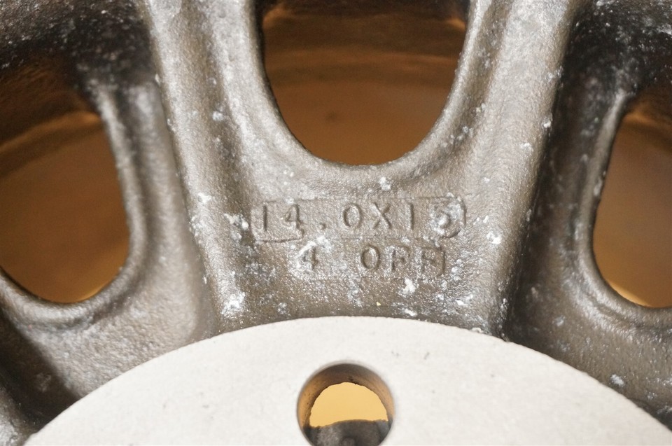 Vintage Halibrand 15 x 14 Magnesium Knock Off Wheels 6 Pin Drive | eBay