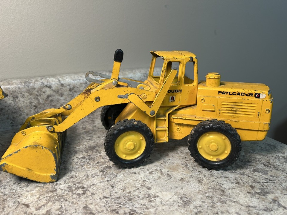 Vintage Ertl Toy International Dump Truck And Payloader Broken | eBay