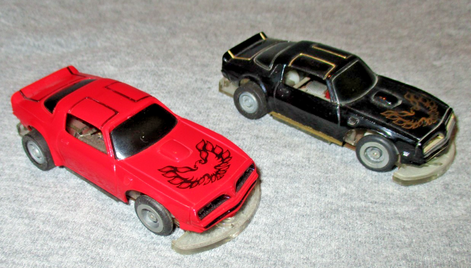 Lot of 5 Tyco Command Control Slotless HO Cars ~ Trans Ams ~ Man. Vans ...