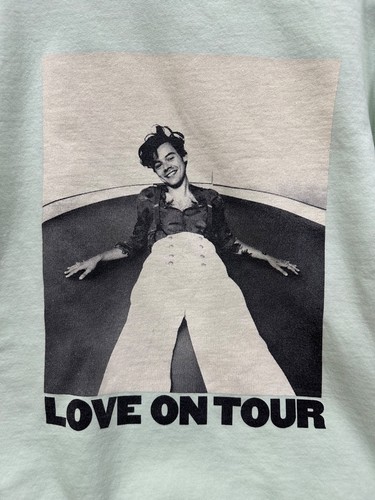 Harry Styles Love On Tour Sweatshirt mint Green size large soft And ...