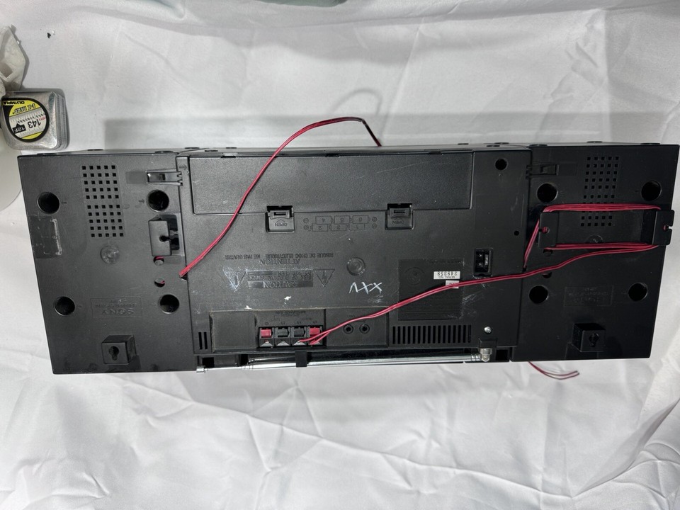 Vintage Sony CFS-1000 Stereo AM/FM Radio Cassette-Recorder Boombox ...