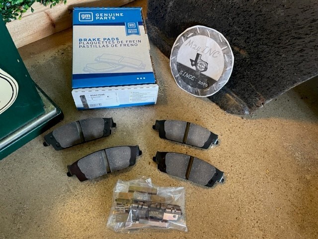 (1) OEM Genuine ac delco #85601646 - Brake PAD KIT - General Motors | eBay