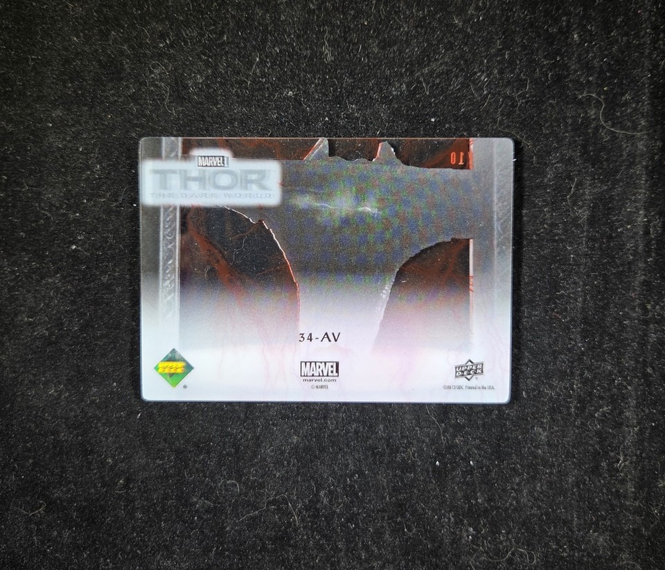 Thor : The Dark World - Aether Variant Red Parallel Acrylic Card 34-AV ...