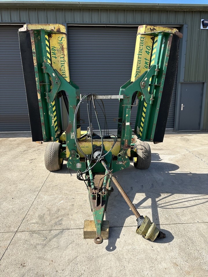 Spearhead Trident 4000 Flail Topper Trailed Topper, Batwing Topper ...