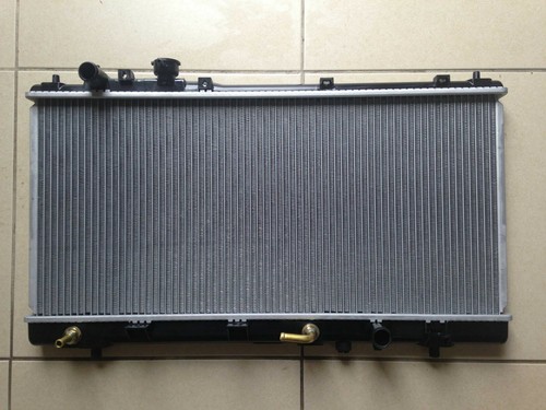 Premium New Radiator for Ford Laser KN / KQ Auto Manual 1999-9/2002 ...