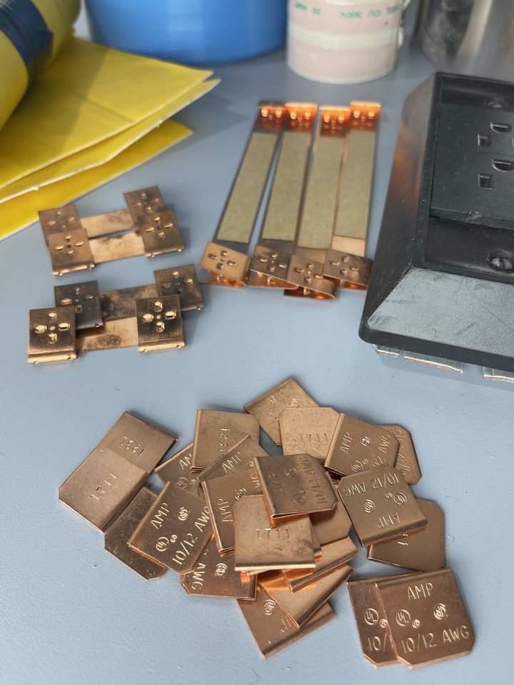 CommScope Under Carpet Power Cable Kit 3 Conductor 46 Feet, 2 ...