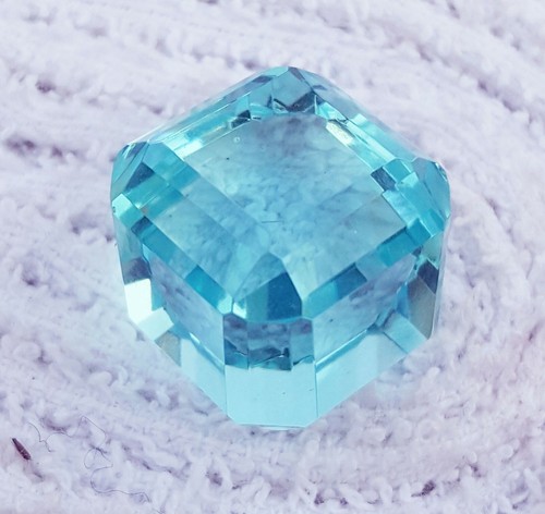 Light Blue Topaz Cube 48.50 Ct Certified Loose Gemstone With Free Gift ...
