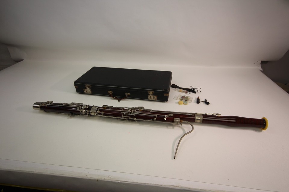 RESTORED VINTAGE BASSOON FROM CZECHOSLOVAKIA 101 CURLY MAPLE READY TO ...