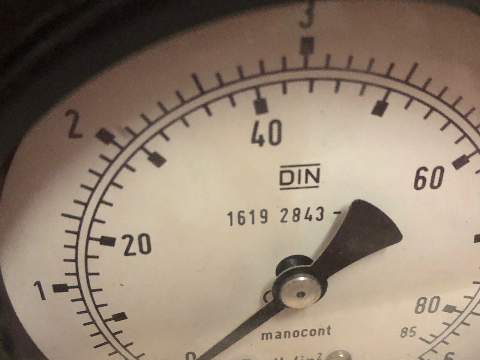 VDO Dresser Manometer 1619-2843-02 back mount 1/8" NPT | eBay