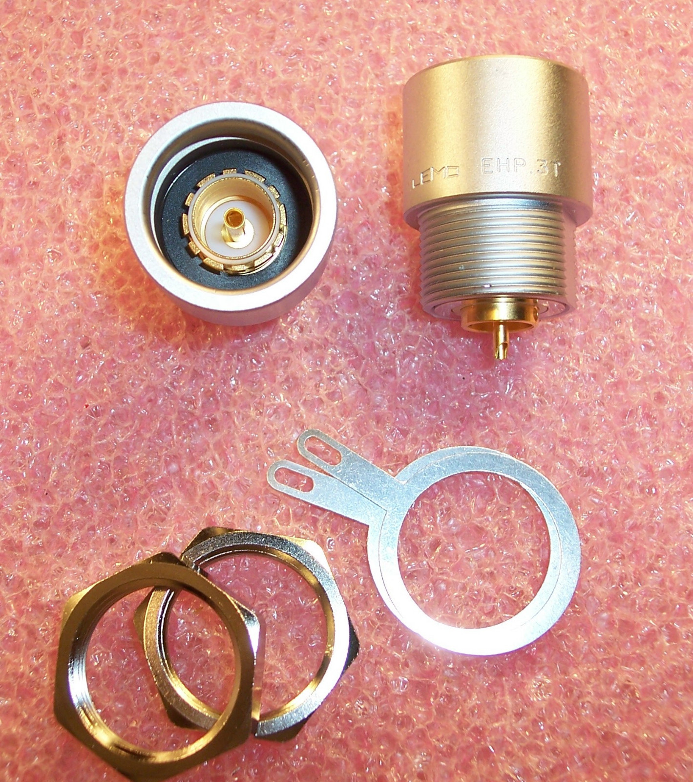 QTY (2) EHP.3T.675.CTL LEMO TRIAXIAL CIRCULAR PUSH/PULL CONNECTORS ROHS ...