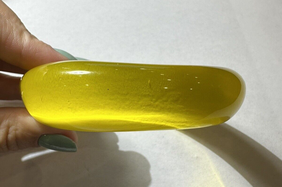 Cool Chunky Lemon Yellow White Wide Wave Plastic Ban… - Gem