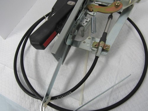 ALLEN BRADLEY* 560U CIRCUIT BREAKER OPERATING ASSEMBLY W/HANDLE & HINGE ...