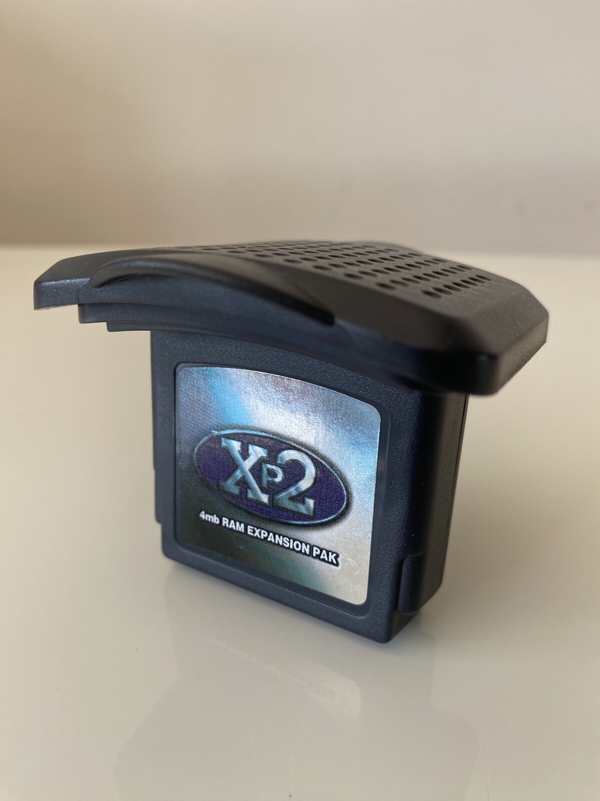 What’s the deal with the expansion slot on the front console here? : r/n64