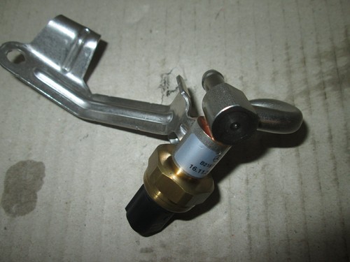 Sensore di pressione Mercedes Benz M651 iniezione carburante ...