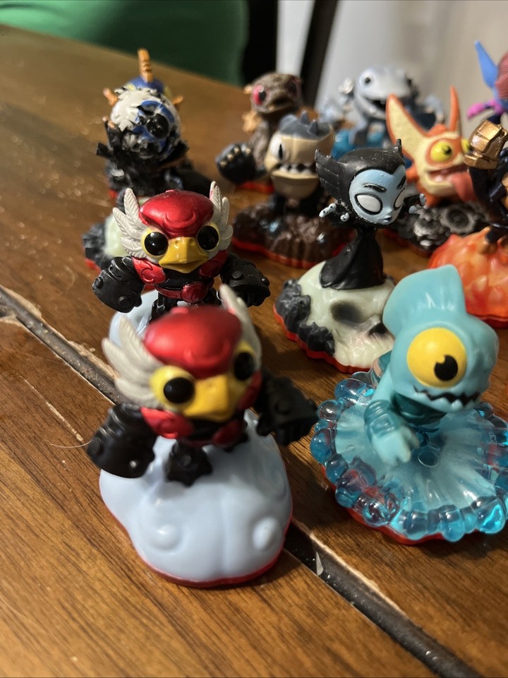 Skylander Mini Lot - 14 Mini Skylander Trap Team Figures Traps | eBay