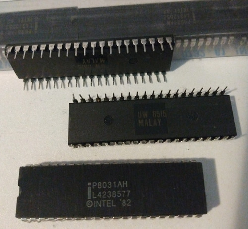 Lots of 11: Intel P8031AH | eBay