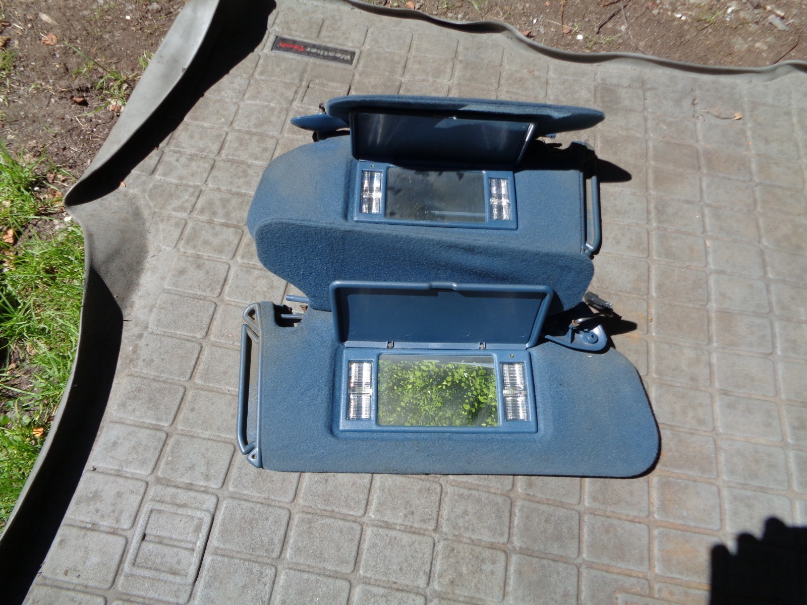 95-04 Blazer Bravada Sun Visor driver passenger set sunvisor BLUE 73B ...