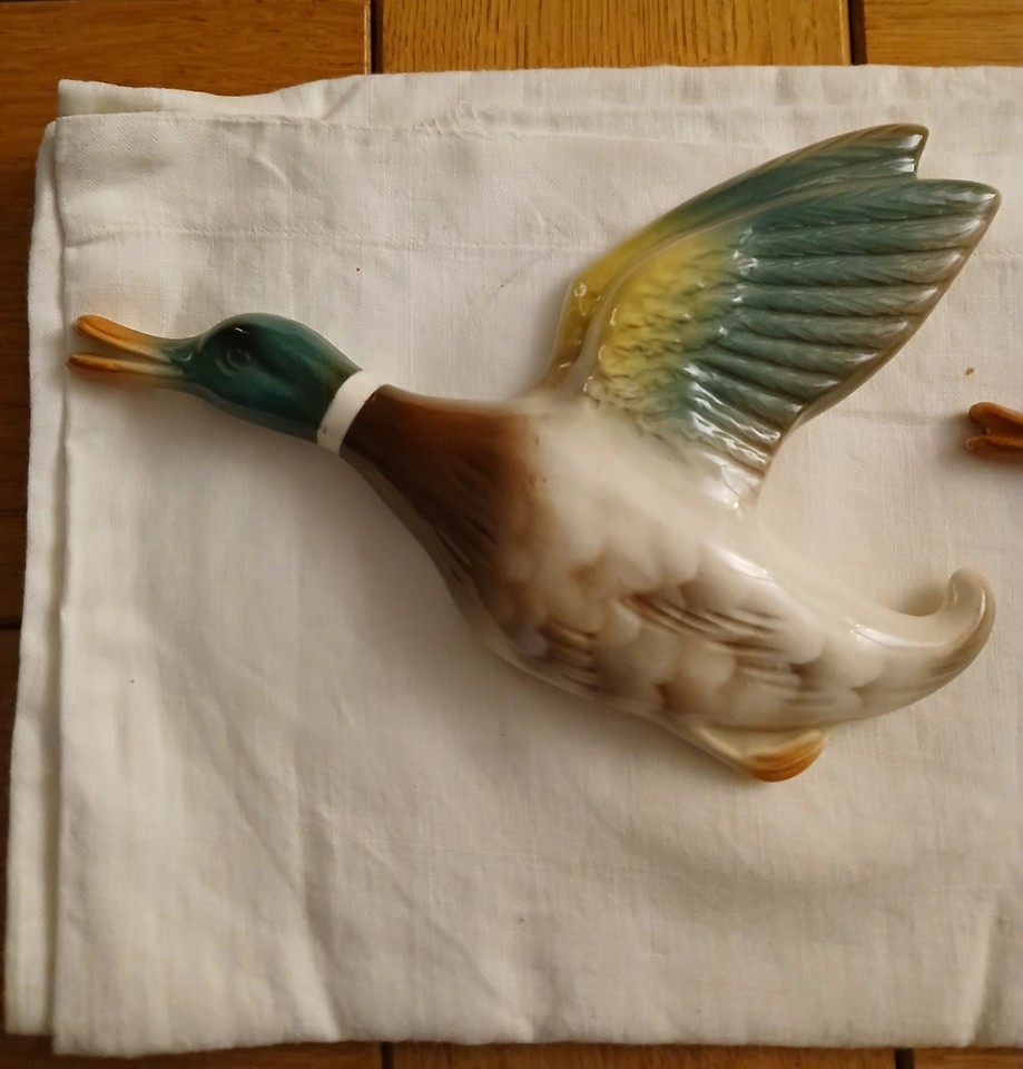 Vintage Ceramic Three Flying Ducks Excellent Condition Retro Kitsch ...