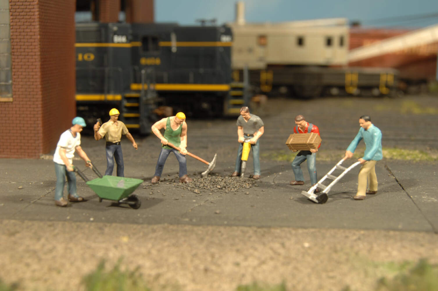 Bachmann SceneScapes 33105 HO Scale Construction Workers Figures (6 ...