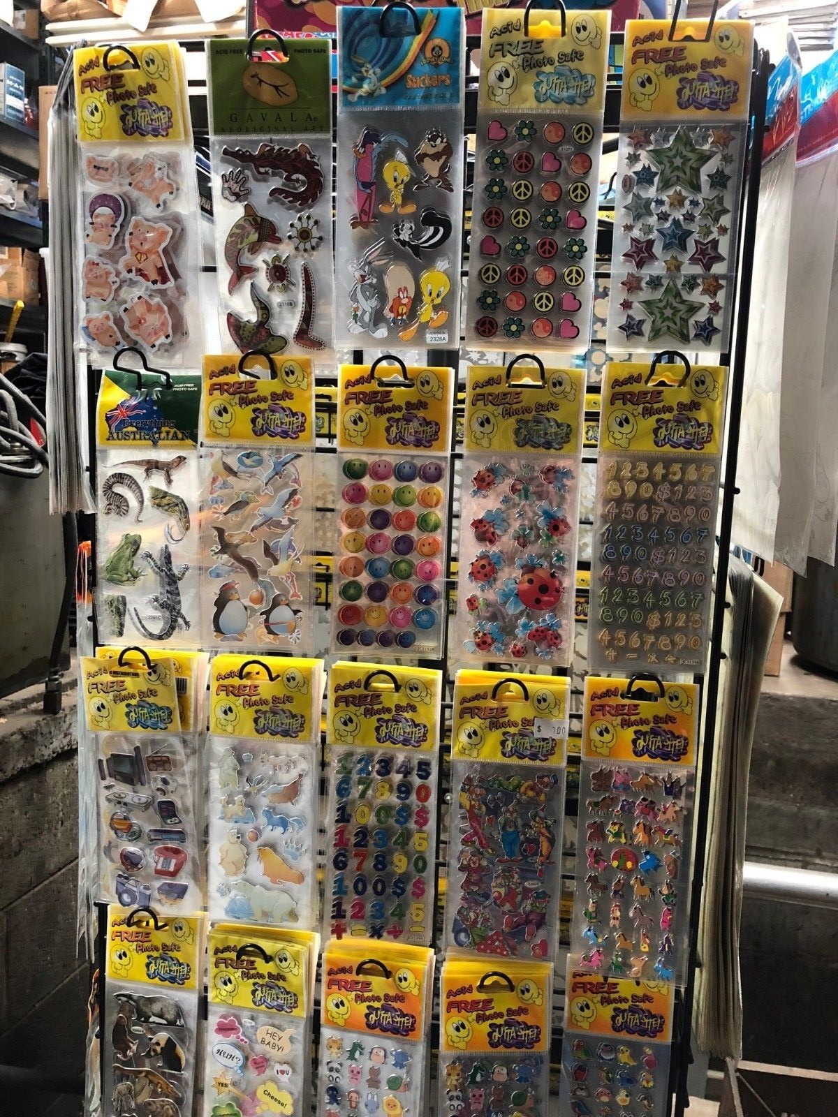 **RETAIL MERCHANDISE SPINNER STICKER STAND - 901 Stickers Packs Inc ...