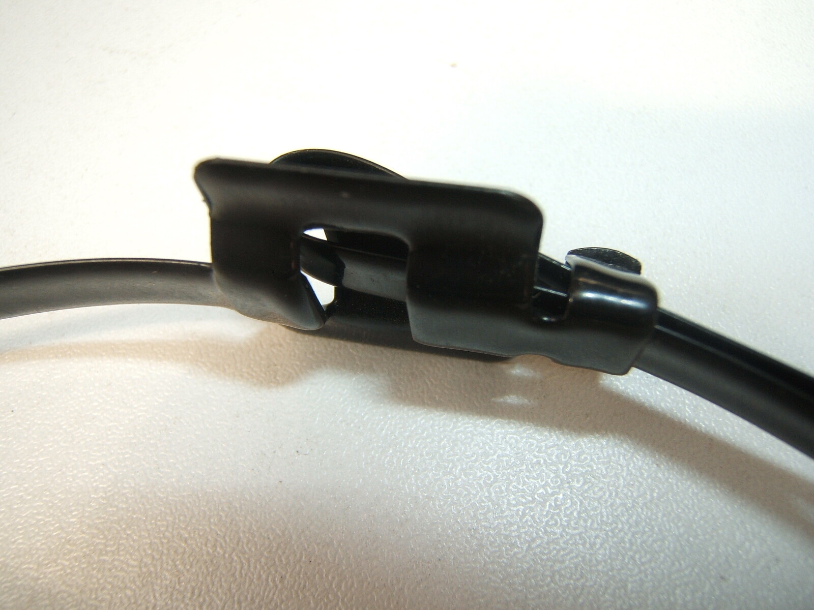 AE111 BLACK NYLON PPA COATED STAINLESS STEEL BAND-IT REUSABLE CABLE TIE ...