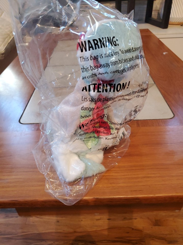 Gardevoir Pokémon Holiday Wishes Christmas Plush from Pokemon Center | eBay