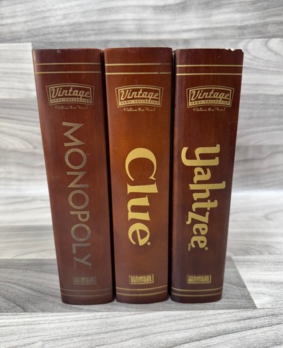 VINTAGE BOARD GAME COLLECTION WOODEN BOOK SHELF BOX EDITION LOT CLUE ...