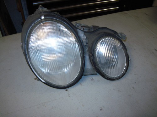 MERCEDES OEM W208 FRONT RIGHT PASSENGER SIDE HALOGEN HEADLIGHT LIGHT ...