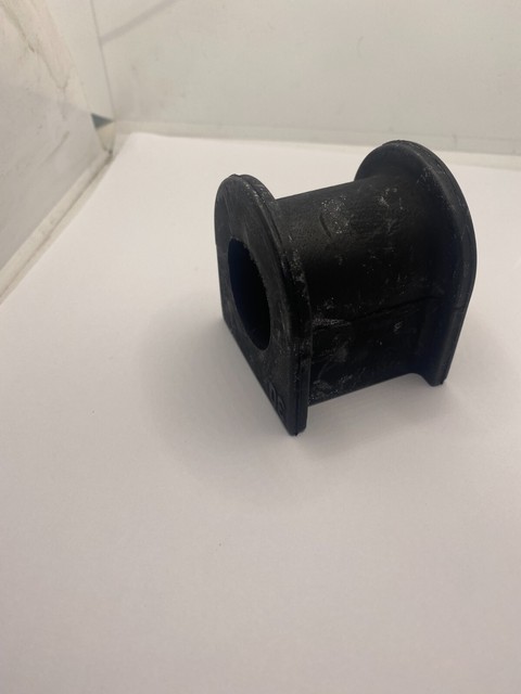 GENUINE FRONT 30MM ANTI ROLL BAR BUSH 48815-0K010 X1 TOYOTA HILUX MK6/7 ...