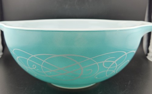 Pyrex Turquoise Scroll Promotional Cinderella Bowl #443 RARE Made In ...