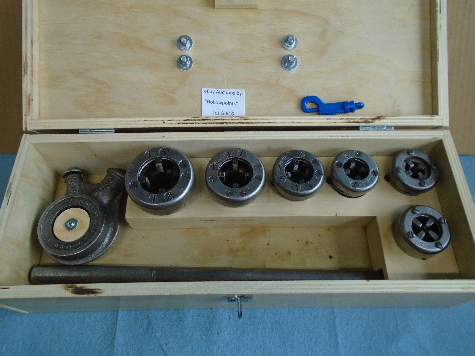 Vintage Beaver Pipe Tools Ratcheting Threader Set 1/8" thru 1 NPT Mint ...