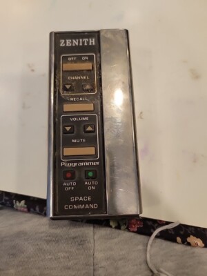 Vintage Zenith Space Command Remote z-959 Battery Door Broken And Taped On. | eBay