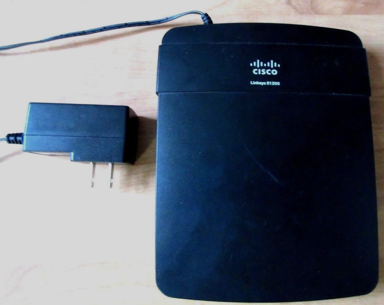 Cisco Linksys E1200 V2 Wi-Fi Wireless Router + Adapter | eBay