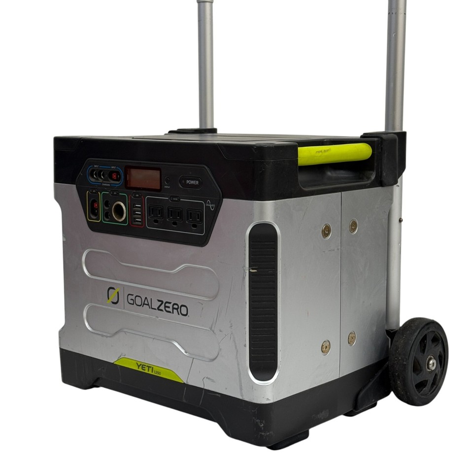 Goal Zero Yeti 1250 Portable Power Station Generator w/ Charger ...