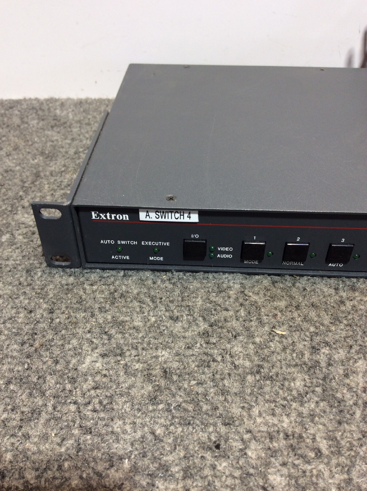 Used Extron SW AV Series Video/Audio Switcher W/ Rack Mounts | eBay