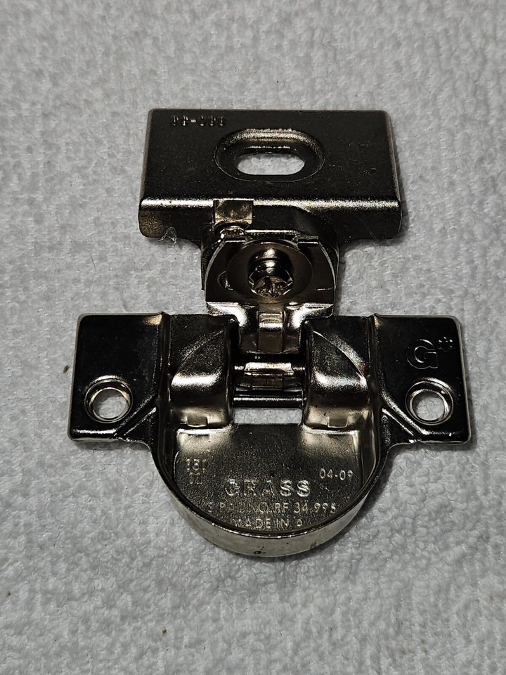 GRASS 830 / 850 Cabinet Hinge with Mounting Base Plate 830-33 1 1/4 ...