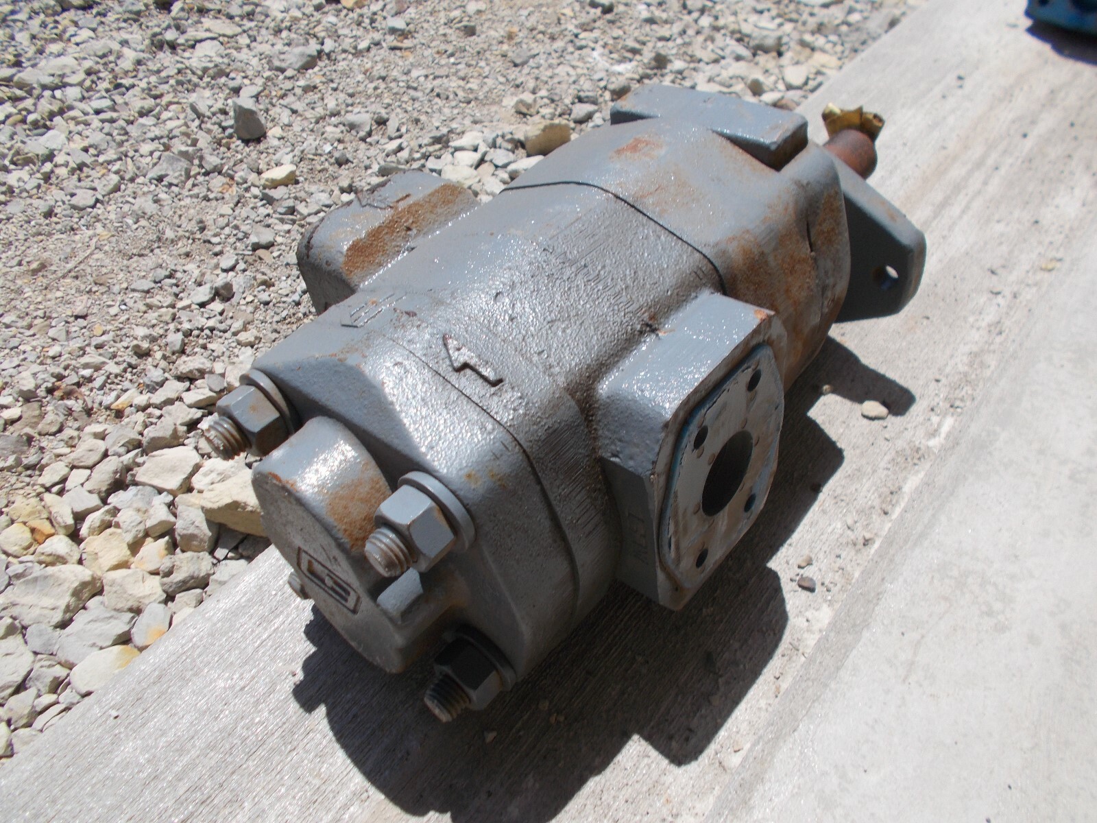 Rebuilt Alamo Mower Hydraulic Pump 323 5020 001 ( should be Alamo ...