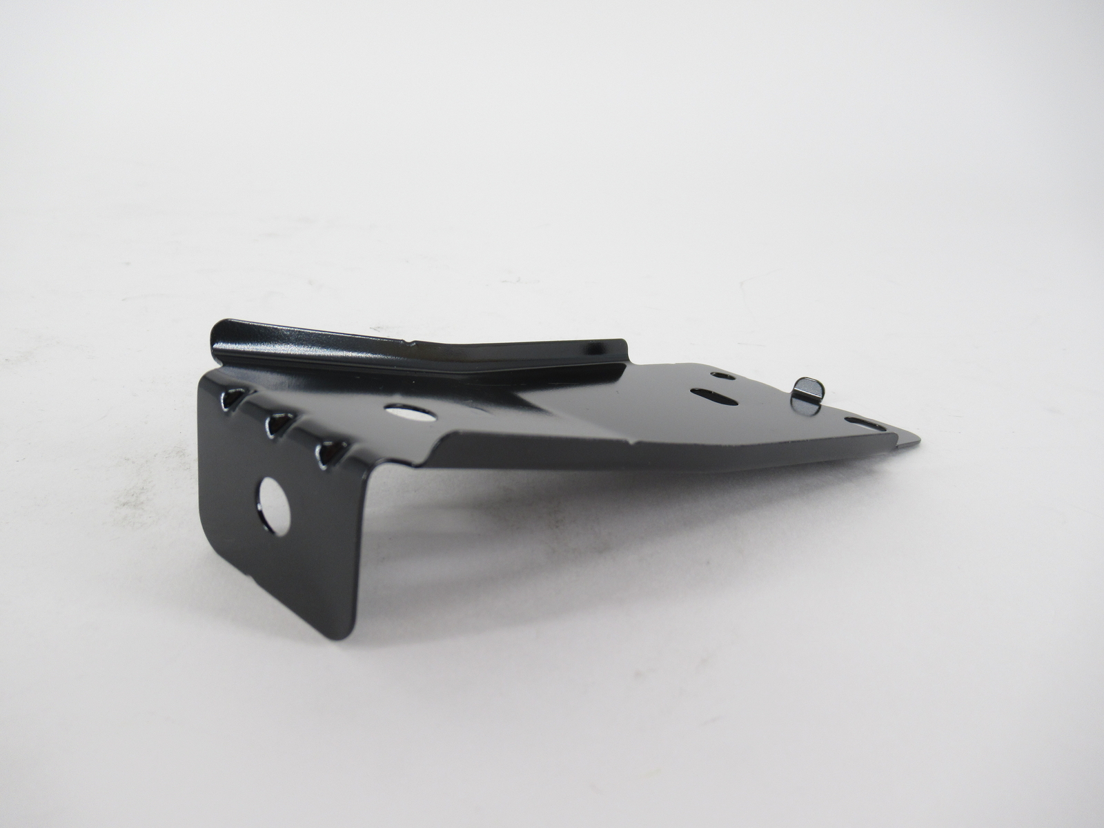 Genuine Nissan G9184-4CLMH Passenger RH Rear Bumper Retainer Bracket 14 ...