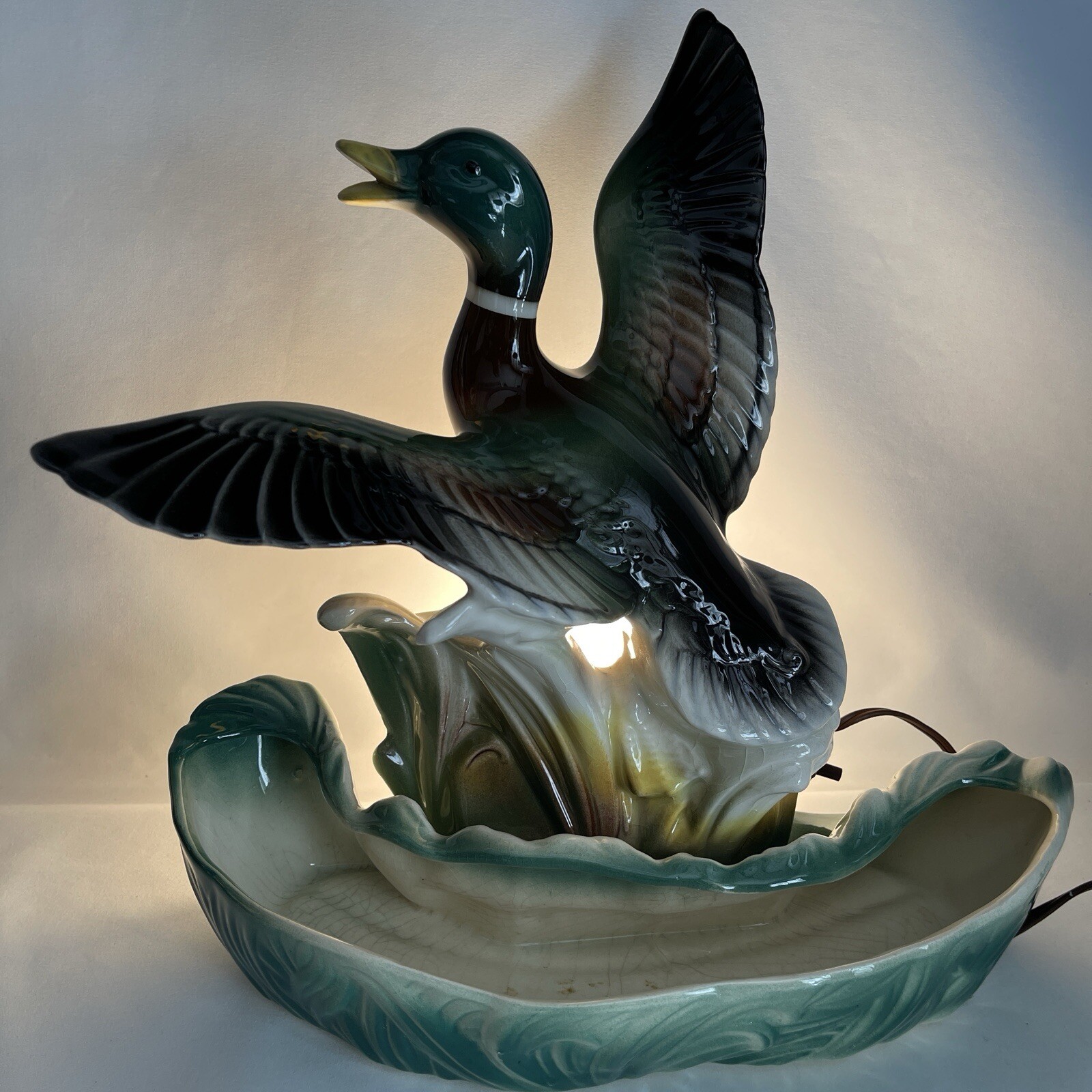 Lane & Co Van Nuys Mallard Duck Planter TV Light 341 Works Beautiful ...