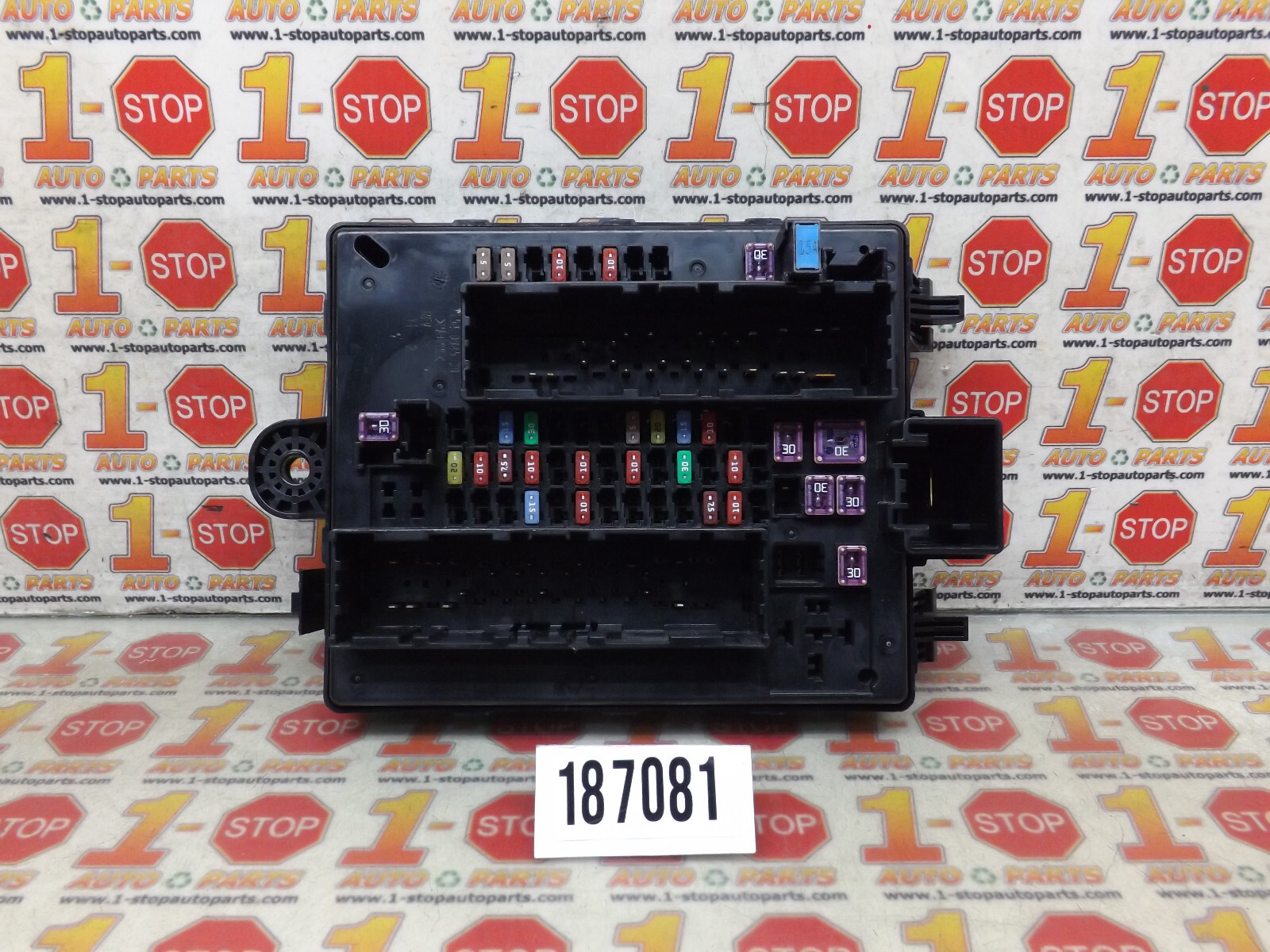 2018 2019 CHEVROLET TRAVERSE INTERIOR JUNCTION FUSE RELAY BLOCK BOX ...