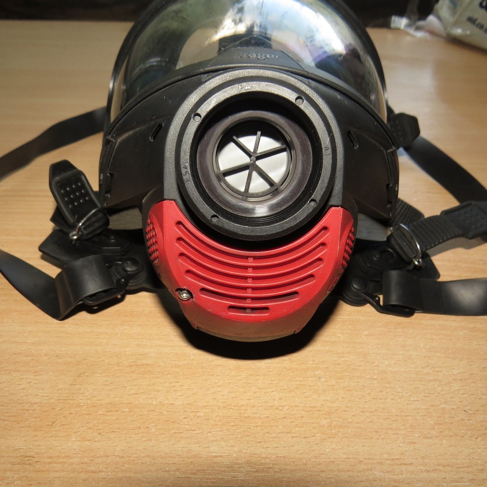 Drager FPS 7000 SCBA Full Mask For Drager Breathing Apparatus Set, Size ...